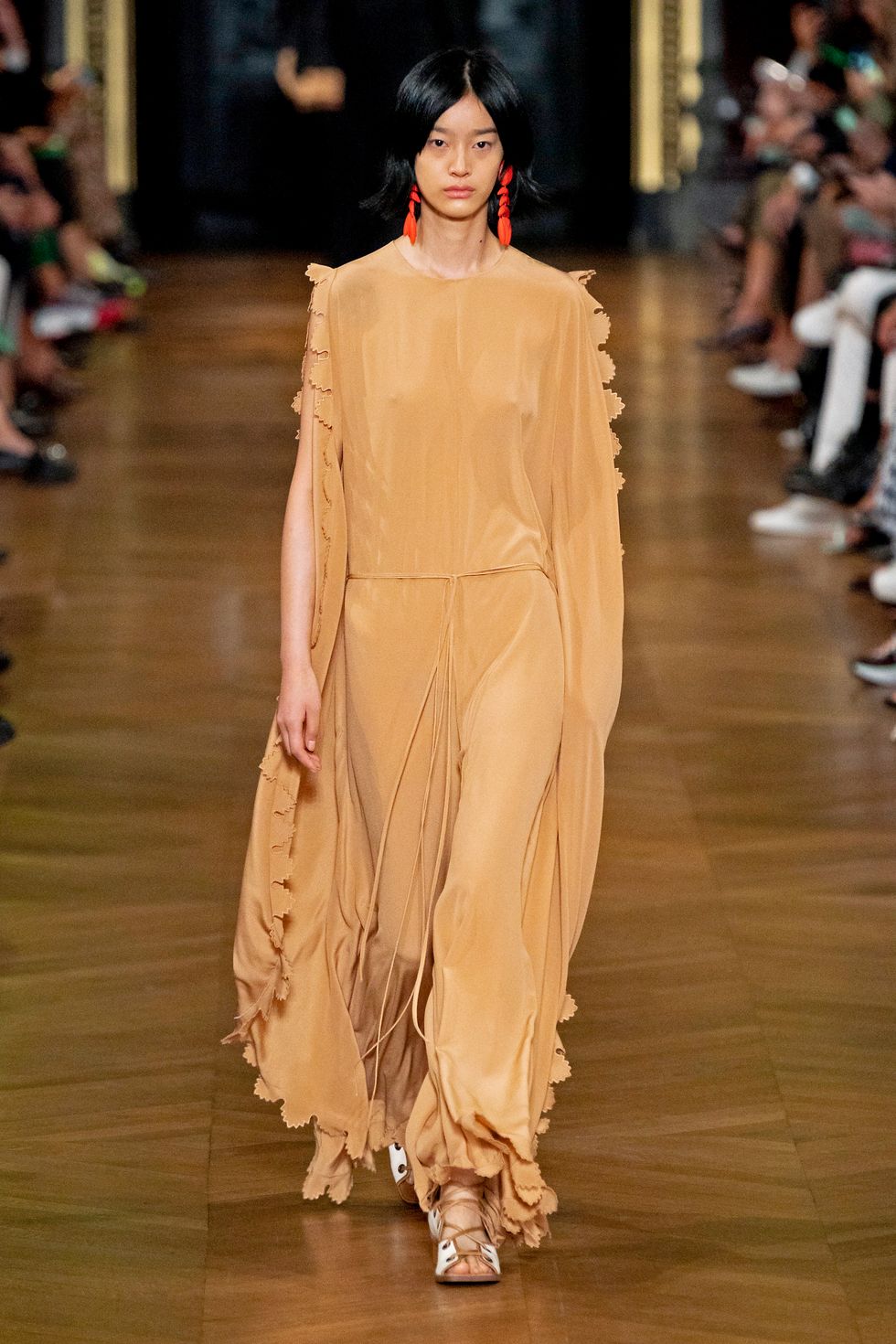 Stella McCartney Showed Her Most Sustainable Collection Yet - PAPER ...
