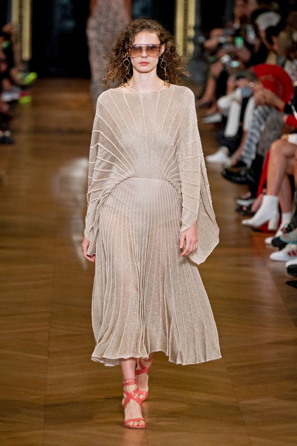 Stella McCartney Showed Her Most Sustainable Collection Yet - PAPER ...