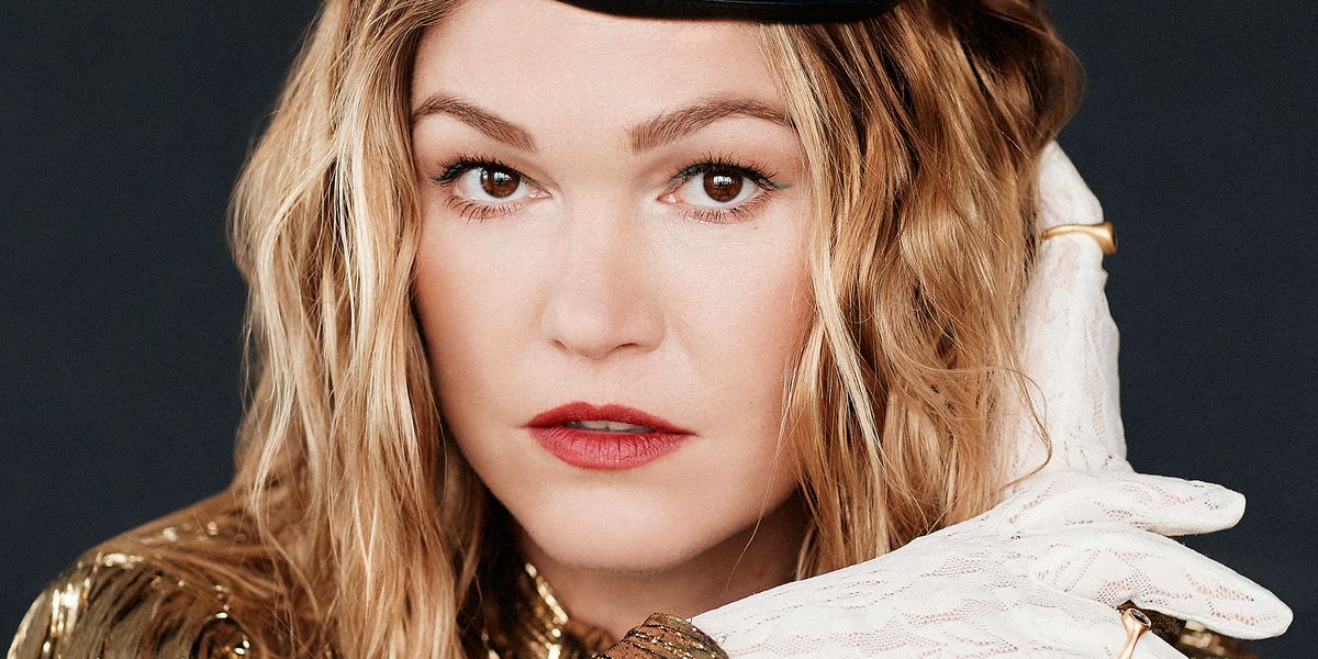 Julia Stiles on Playing Jessica Pressler in "Hustlers" - PAPER Magazine