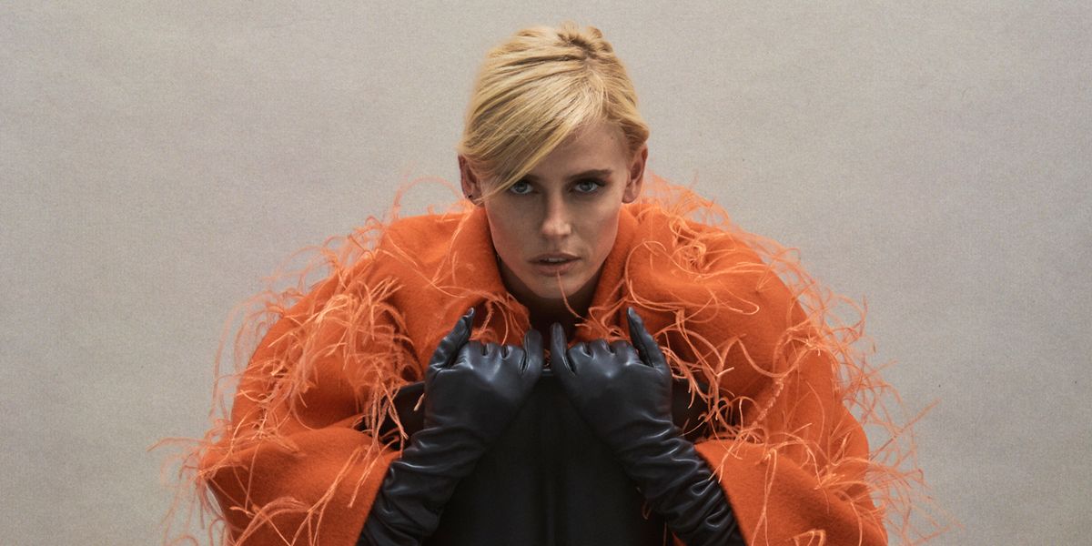 Model Lauren Wasser on Losing Legs to Toxic Shock Syndrome - PAPER Magazine