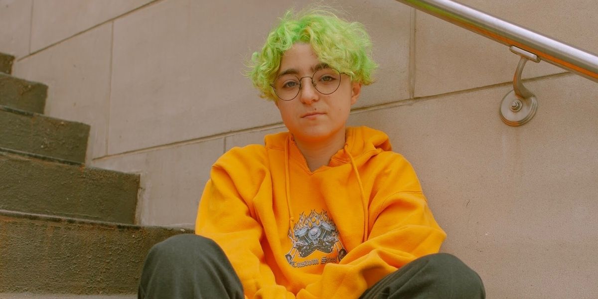 Claud Premieres "Just To Forget" Music Video - PAPER Magazine