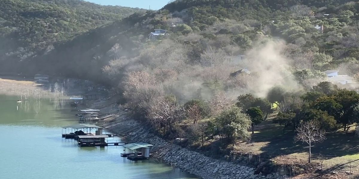 Watch plumes of pollen rise from cedar trees in Central Texas - It's a ...