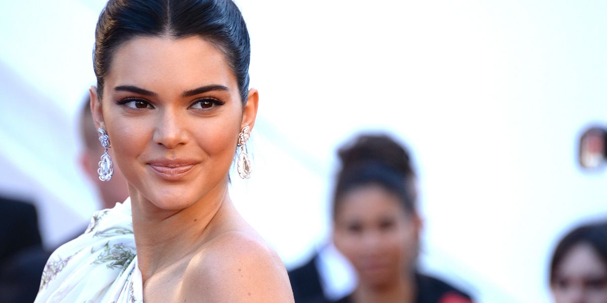 Kendall Jenner Sparks Animal Cruelty Debate Over Dog Collar - PAPER ...