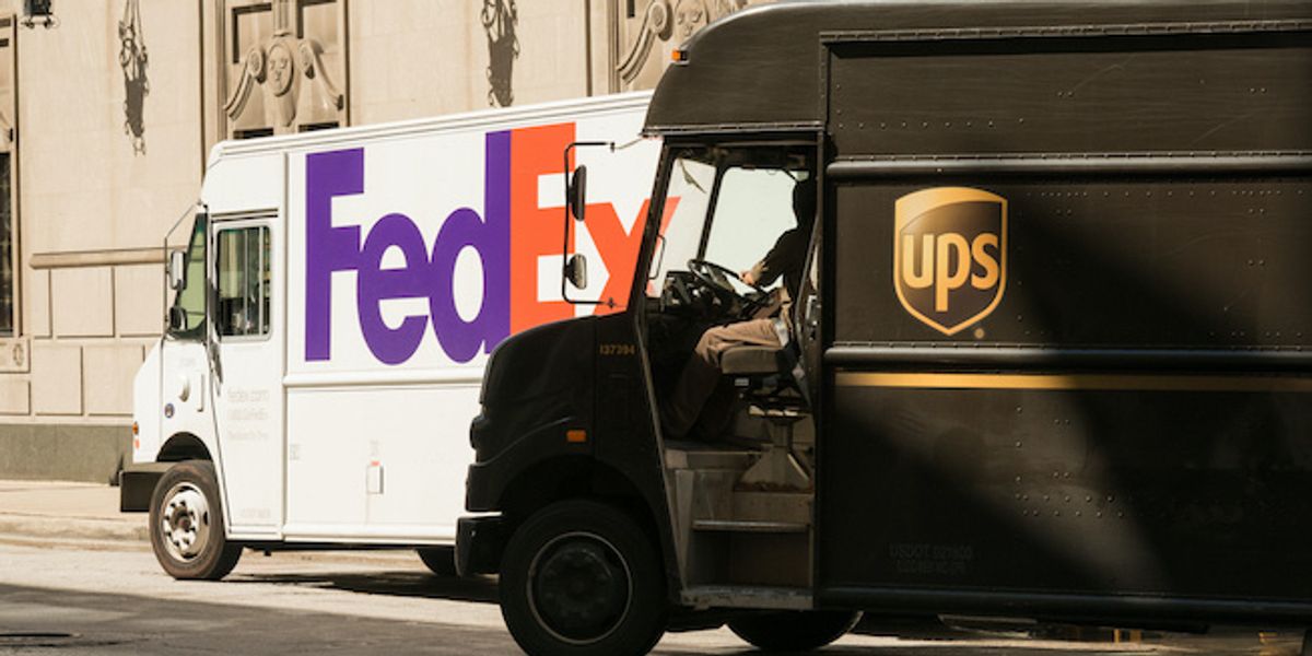 Is that FedEd or UPS text or email a fake? Here's what to do - Gearbrain