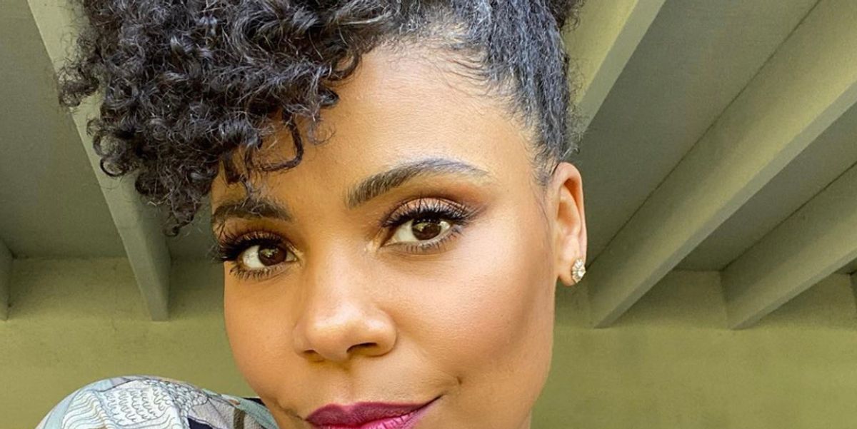 Sanaa Lathan Investing Single Self - xoNecole: Women's Interest, Love ...