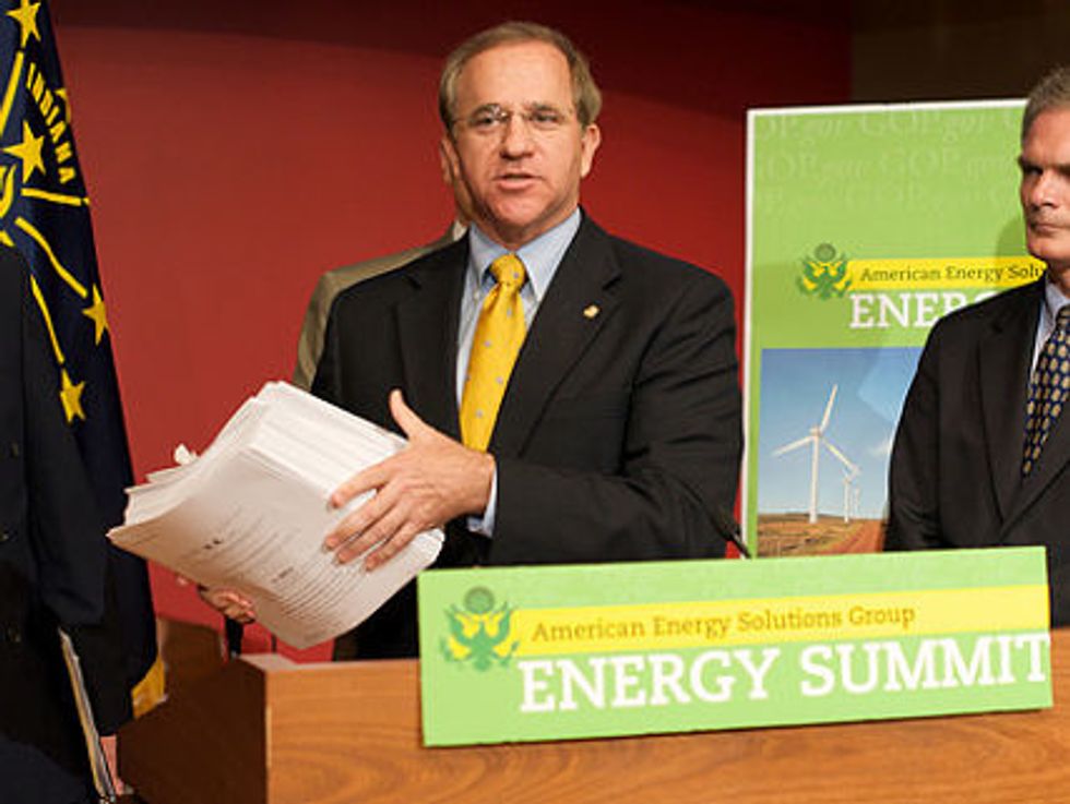 Ex-Congressman Who Compared Cigarettes To Smoking Lettuce Becomes ...