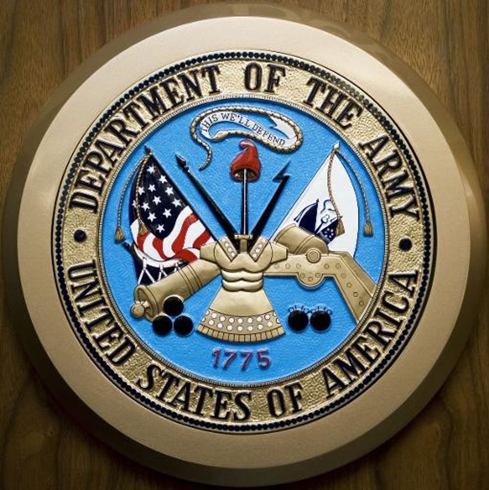 Army General Sinclair Breaks Down, Asks Judge To Not Punish Family ...