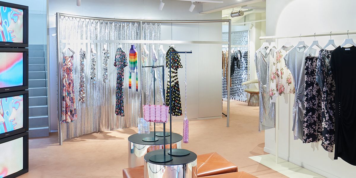 Paco Rabanne Opens High-Tech, Digitally Savvy Store in Paris - PAPER ...