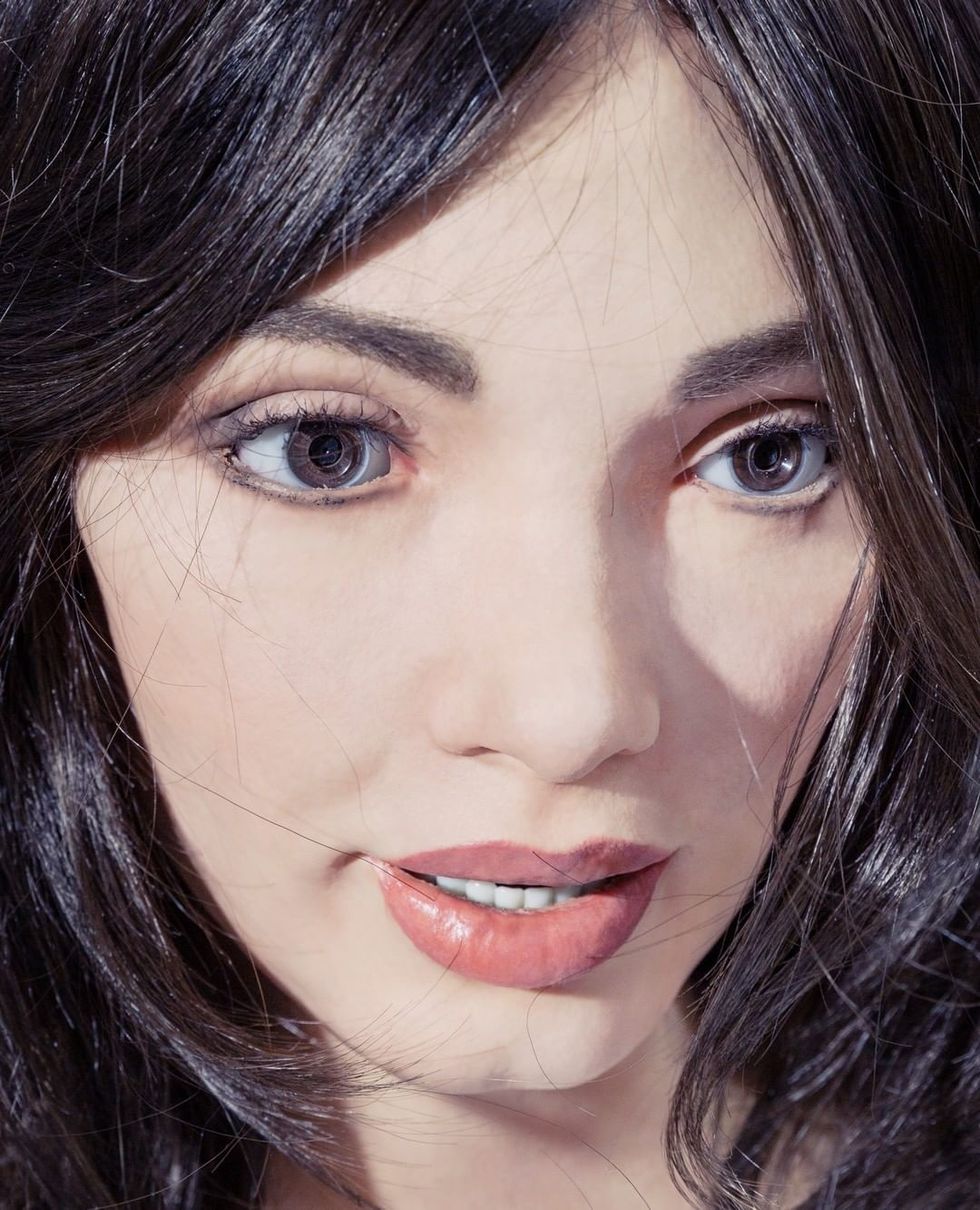 'I Want to Believe' Photobook: Meet 2020's Real Life Cyborgs - PAPER ...