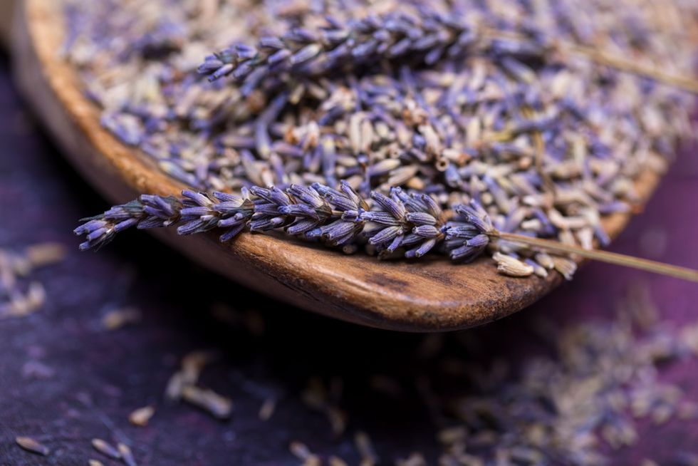 5 DIY Detox Baths For Relaxation - xoNecole