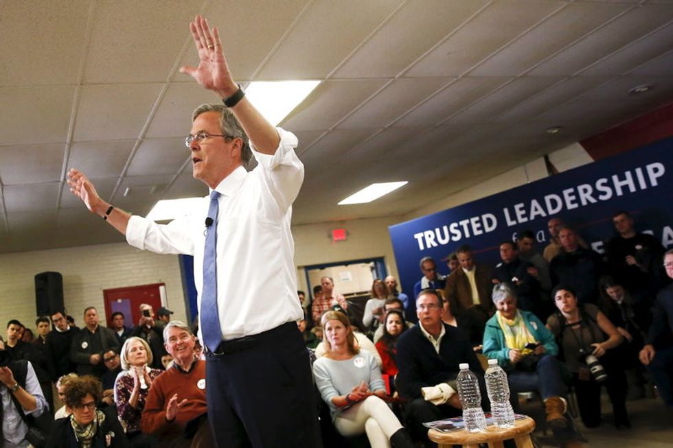 ‘Please Clap’ At This: 10 Times That Jeb Bush Showed His Awfulness ...