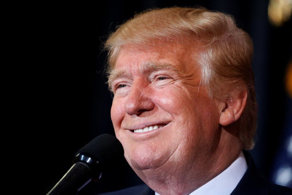 Video: How Trump’s Hair Really Works - National Memo