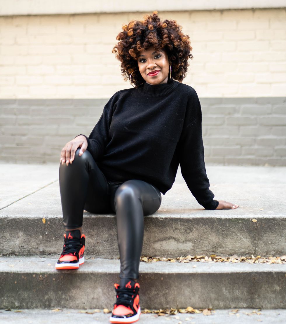 How To Build An Online Presence & Land Paid Partnerships - xoNecole
