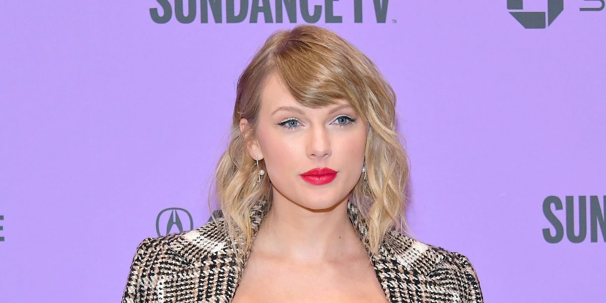 Big Machine Drops Live Taylor Swift Album Without Her Consent - PAPER ...