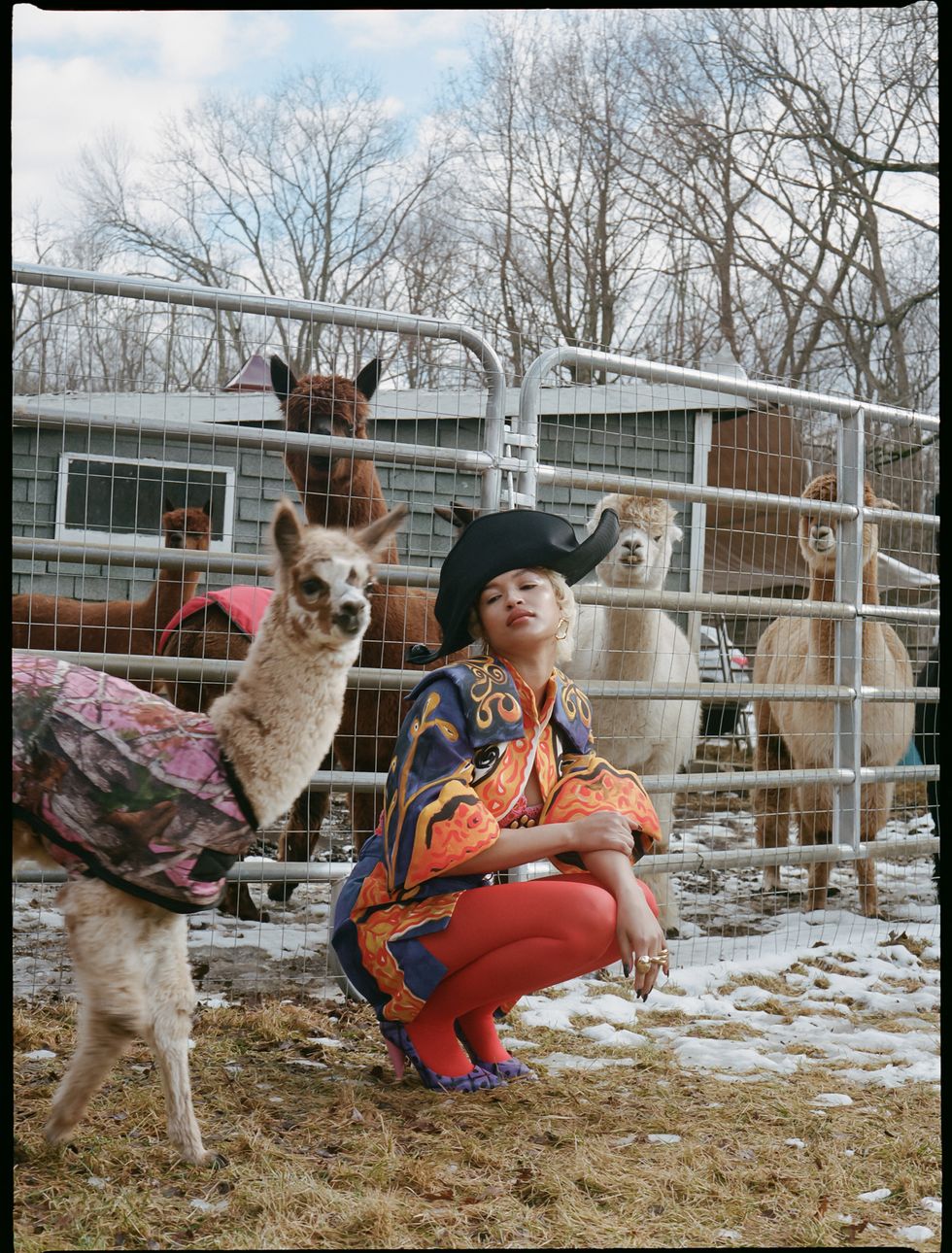 Model Ciarda Hall Takes Us to Upstate New York - PAPER Magazine