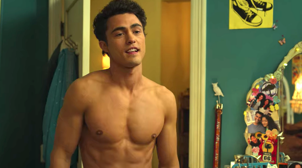 7 Reasons Paxton From Netflix's 'Never Have I Ever' Is The TV BF You ... 7 Reasons Paxton From Netflix's 'Never Have I Ever' Is The TV BF You ...