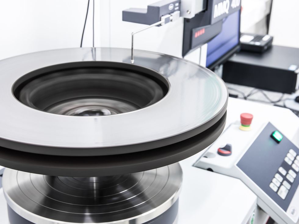 Go under the microscope with Bentley's metrology team - AutomotiveMap