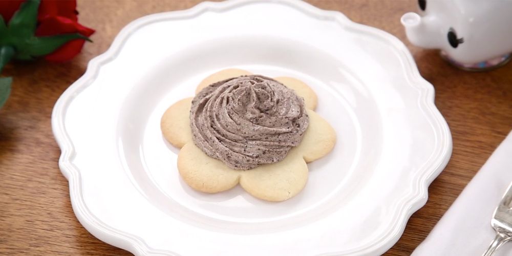 Disney is showing you how to make 'grey stuff' from 'Beauty and the ...
