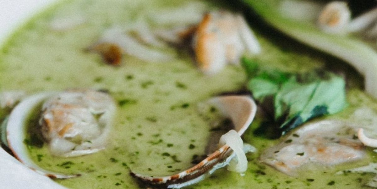 clams in white wine sauce - My Recipe Magic