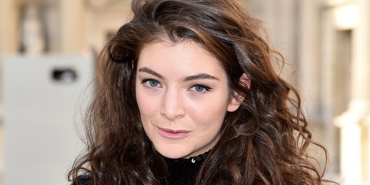 Lorde Updates Fans on New Music - PAPER Magazine