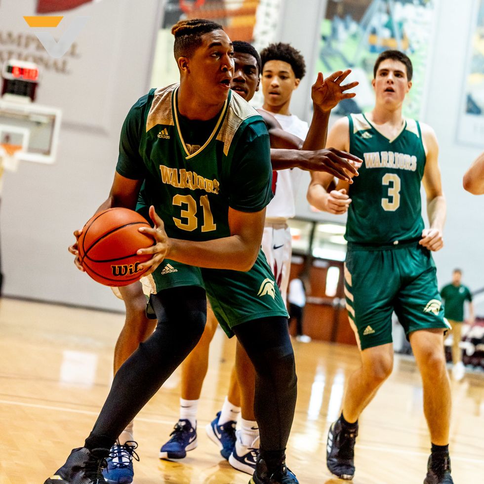 EJ Jones isn't defined by his legendary father - VYPE