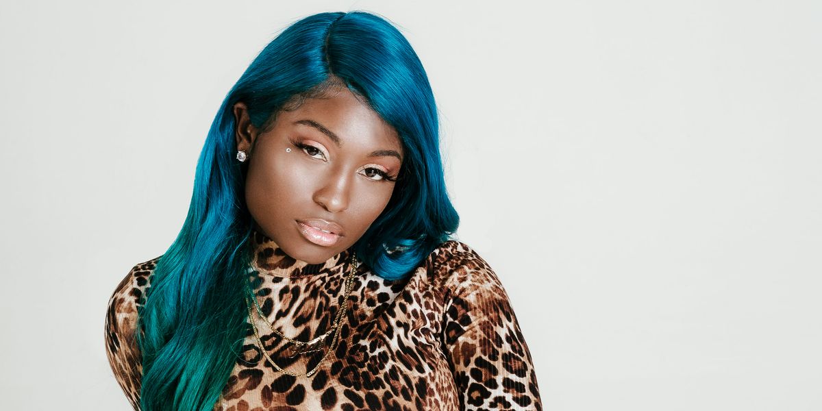 Jade Amar Premieres Kiss-Off Debut, "Cherry Red" - PAPER Magazine