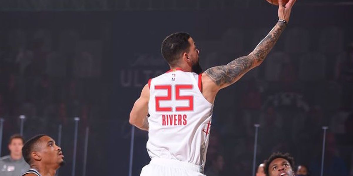 Austin Rivers shines in Rockets' 129-112 victory over Kings - SportsMap