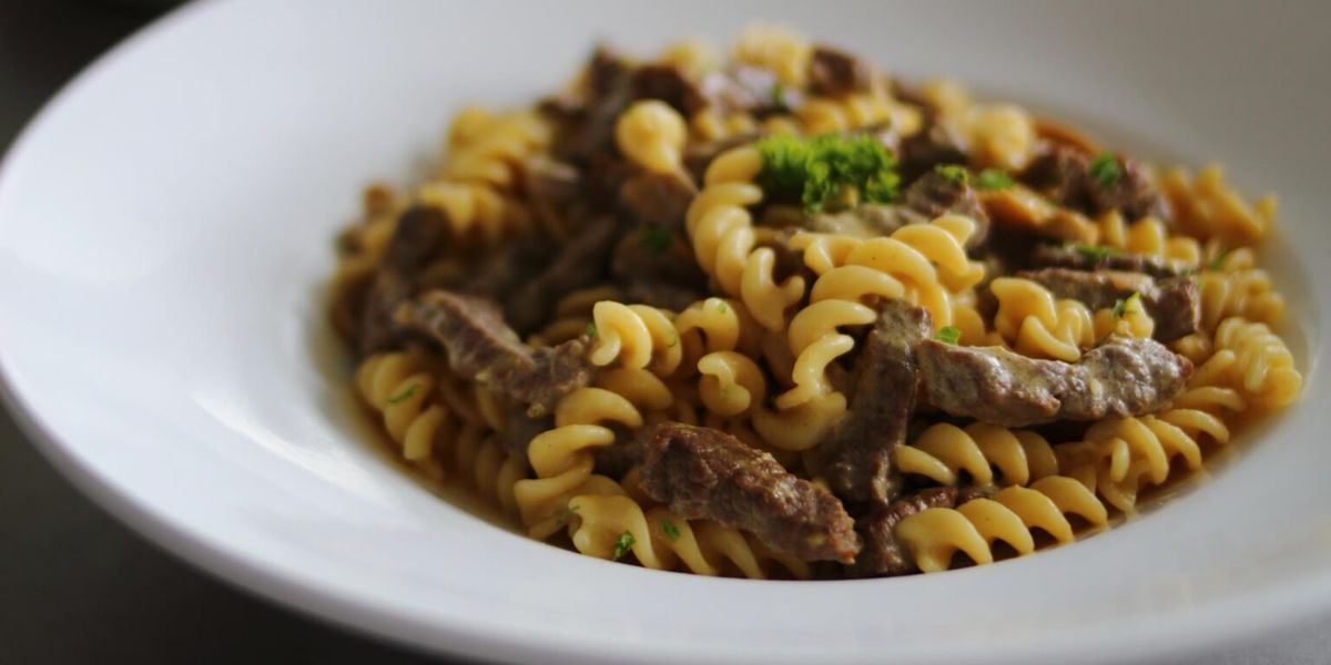 beef stroganoff pasta - My Recipe Magic