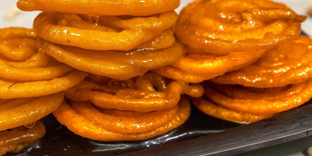 The Most Delicious Crispy Homemade Jalebi Recipe - My Recipe Magic