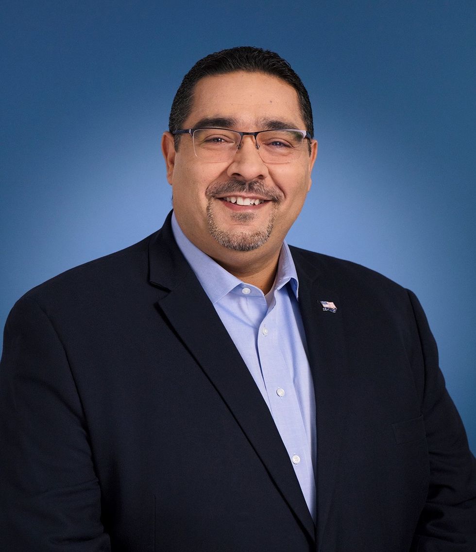 Air101 United Names Mike Hanna Senior Vice President Of Airport Operations air101-united-names-mike-hanna-senior-vice-president-of-airport-operations