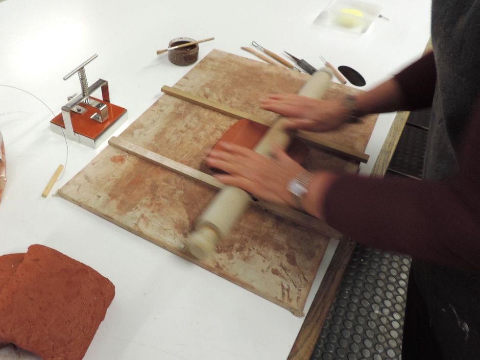 How to roll out a clay slab tile for wall installation - B+C Guides