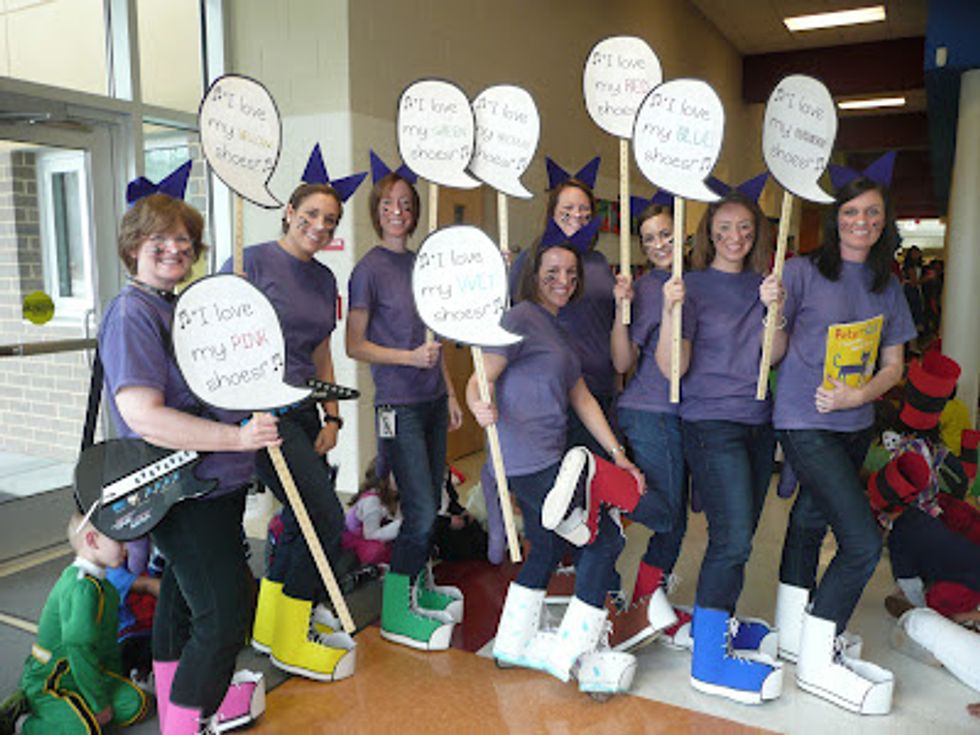 7 Costumes Elementary School Teachers Should Dress Up As For Their 7-costumes-elementary-school-teachers-should-dress-up-as-for-their