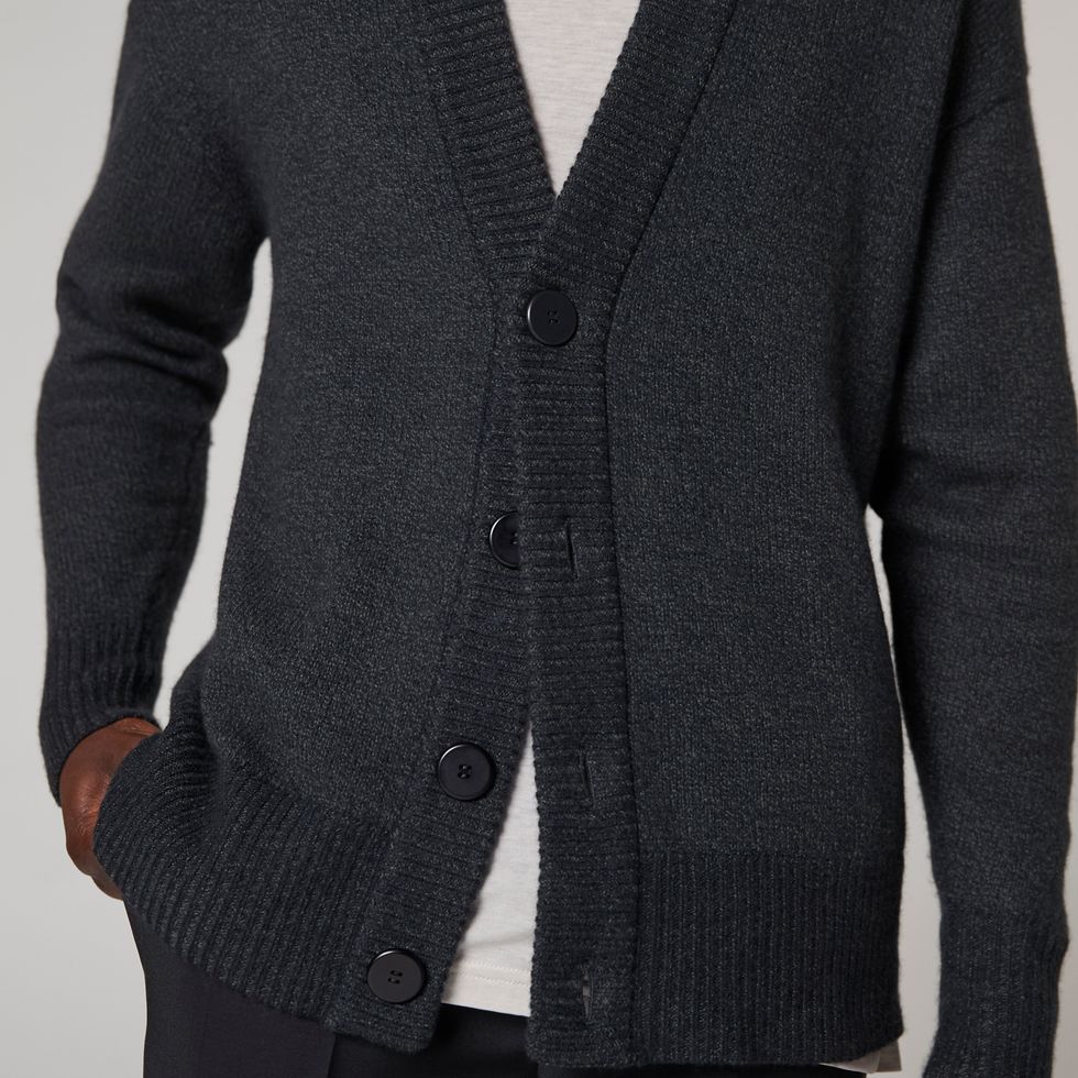 Allbirds Debuts Apparel, Its First-Ever Clothing Collection - PAPER ...