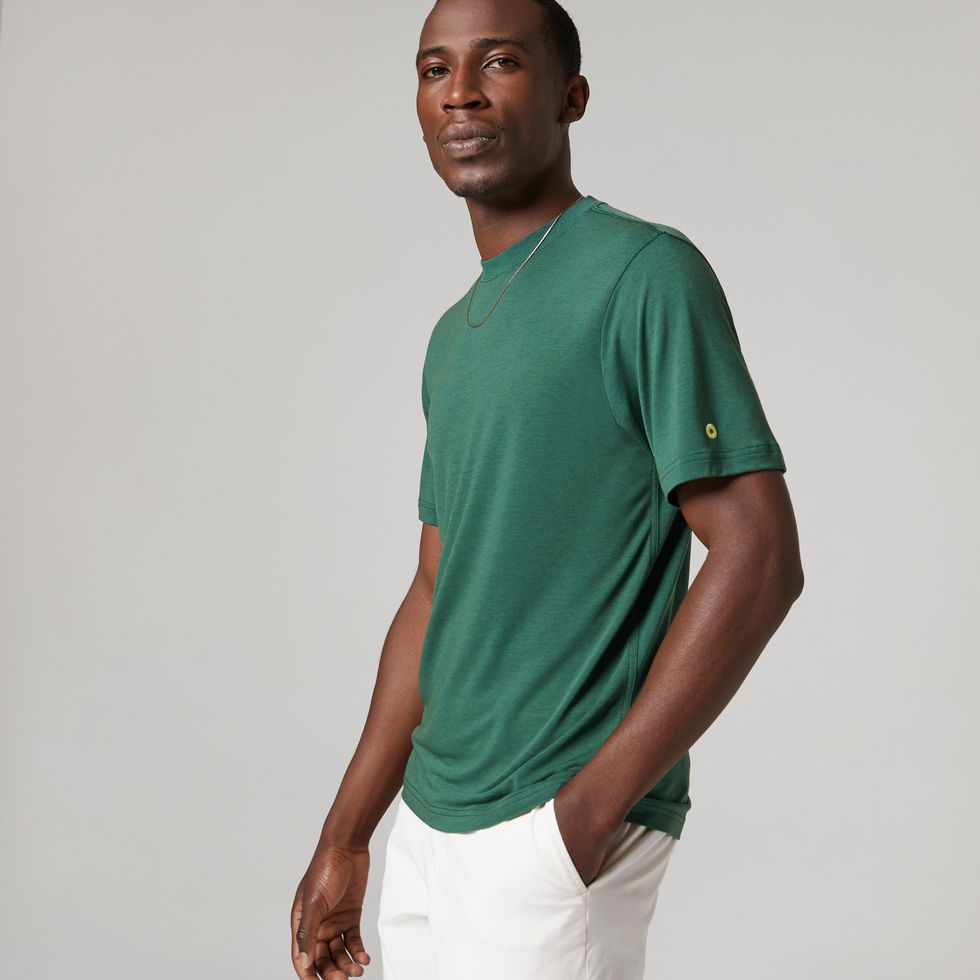 Allbirds Debuts Apparel, Its First-Ever Clothing Collection - PAPER ...