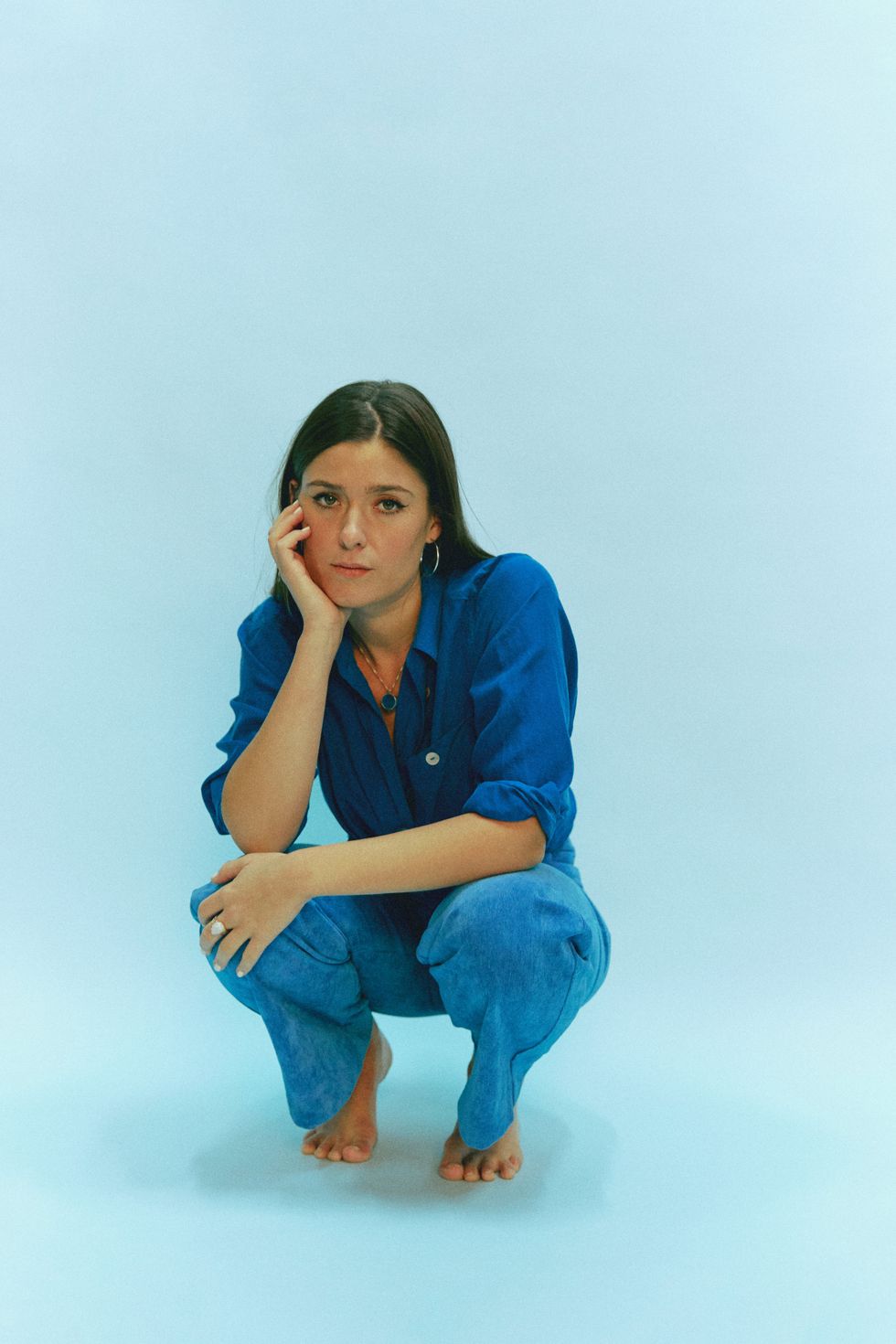 Swedish Singer LÉON Faces Isolation on New Album, "Apart" - PAPER Magazine