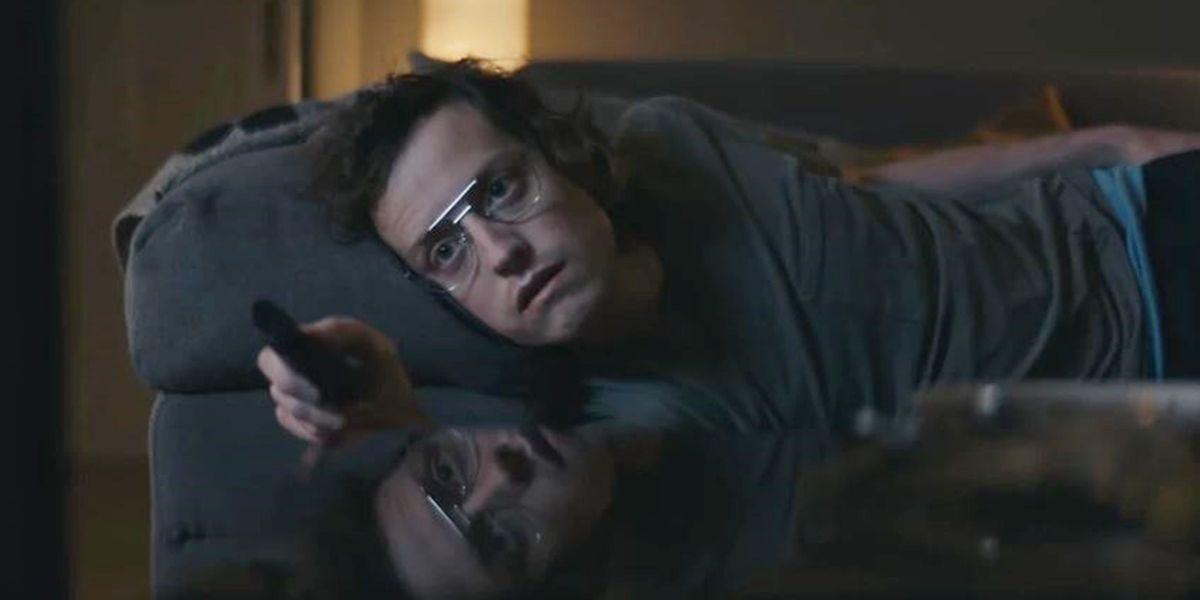 German ad campaign salutes the lazy couch potatoes saving the country ...