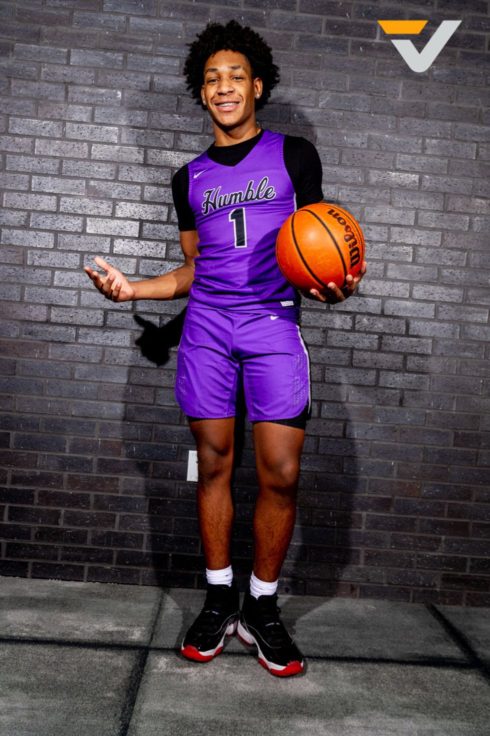 What's Inside: VYPE Houston 2020-2021 Basketball Preview Magazine - VYPE