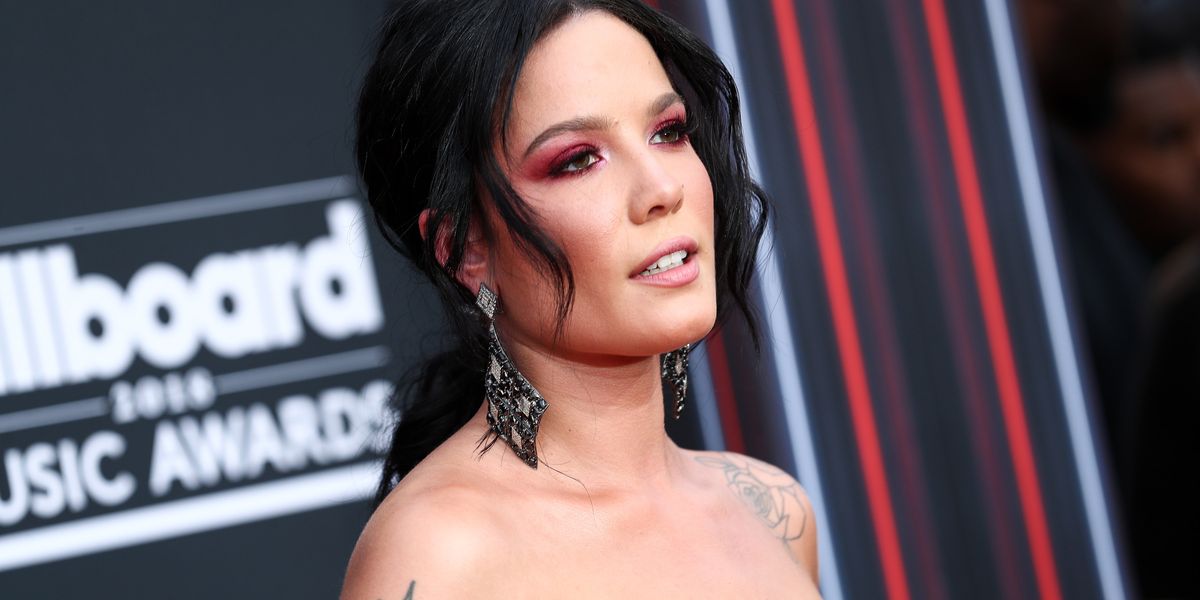 Halsey Calls Out the Grammys, Asks for Transparency - PAPER Magazine