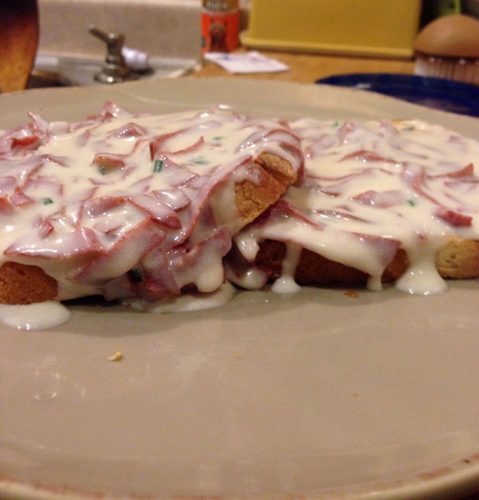 How to cook creamed chipped beef on toast (sos) - B+C Guides
