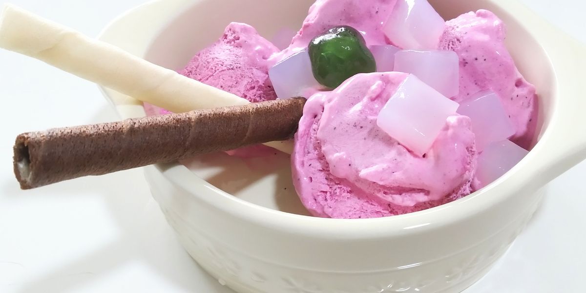 4 INGREDIENTS DRAGON FRUIT ICE CREAM - My Recipe Magic