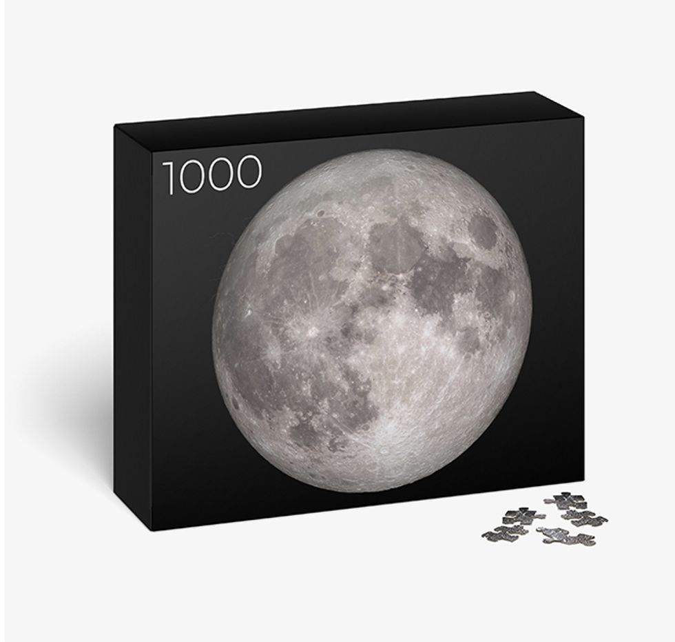 The Earth, Moon & Sun Puzzle Challenge is Driving People Crazy | 22 Words