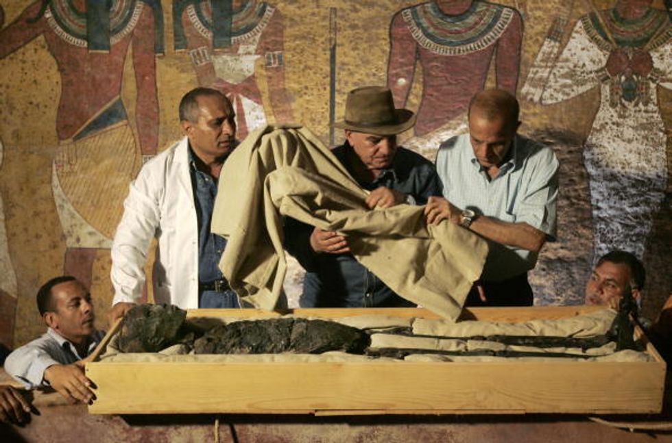 19 Ancient Facts About the Real Man Behind the Legend of King Tut | 22 ...