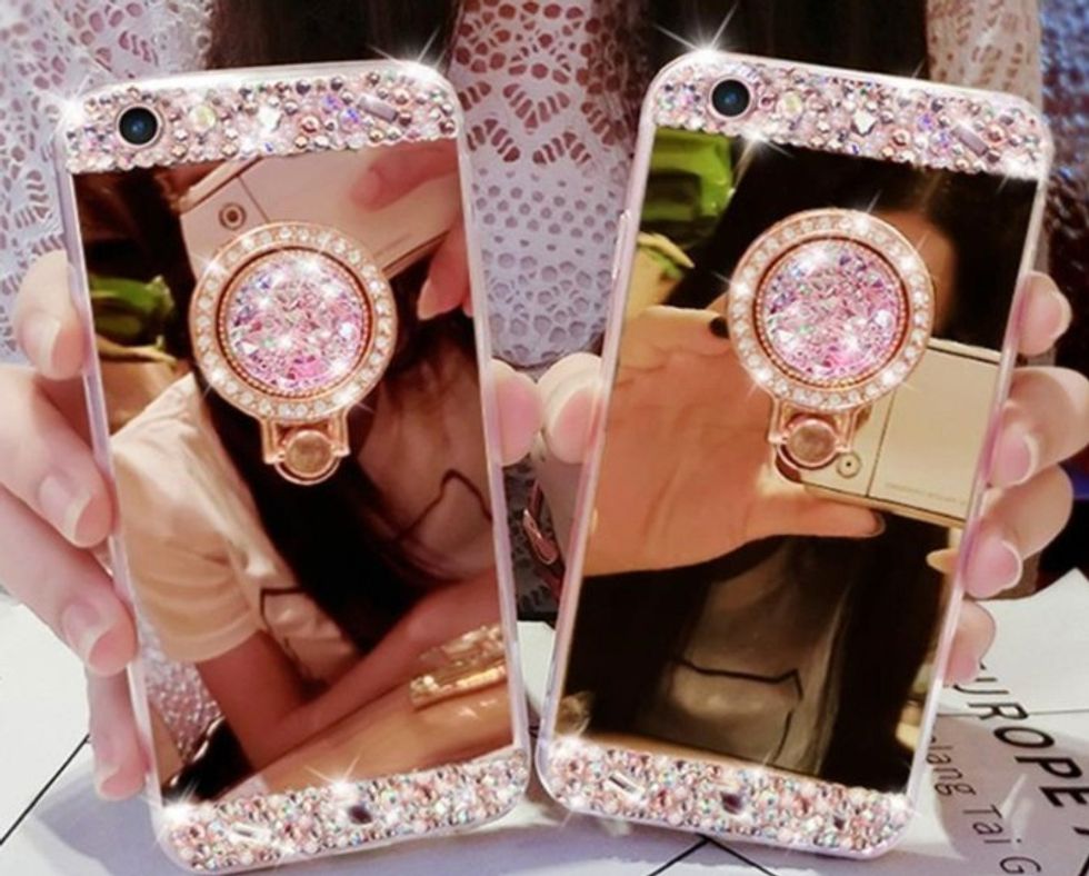 37 Gadgets That'll Make Your Phone Do Basically Anything | 22 Words