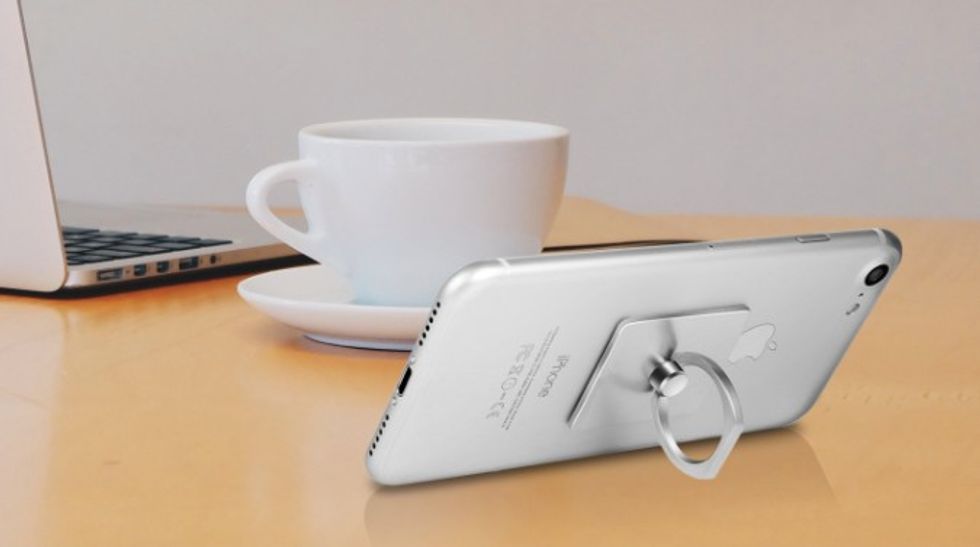 37 Gadgets That'll Make Your Phone Do Basically Anything | 22 Words