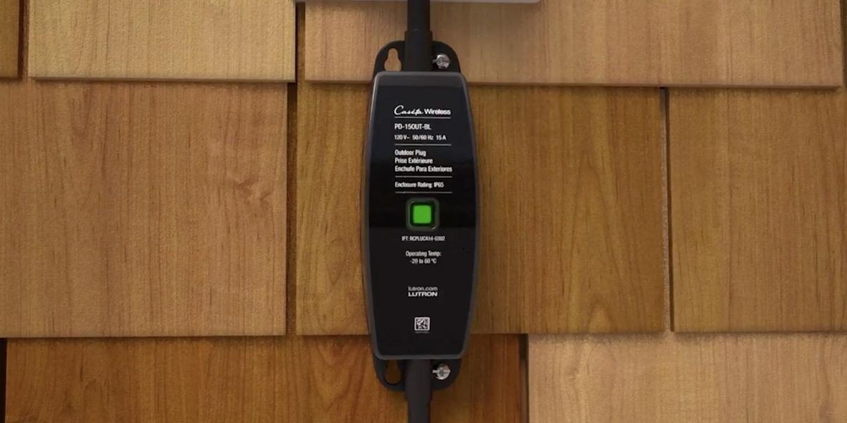 Lutron's Caséta smart plug is what you need for outdoor living - Gearbrain