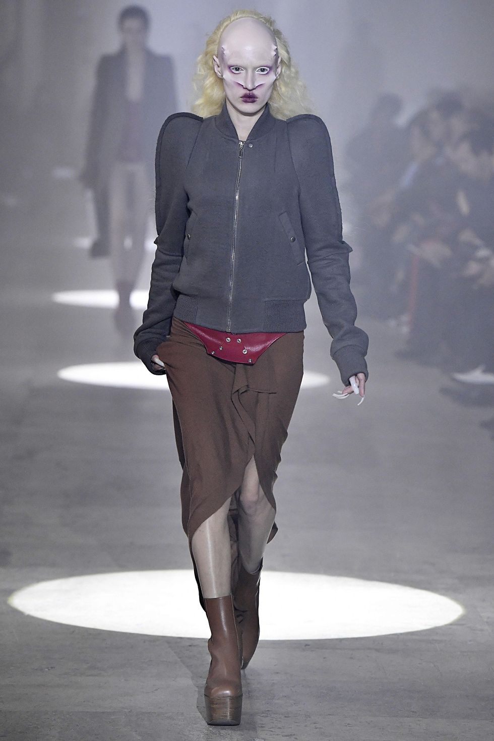 The Greatest Alien-Inspired Moments in Fashion History - PAPER Magazine