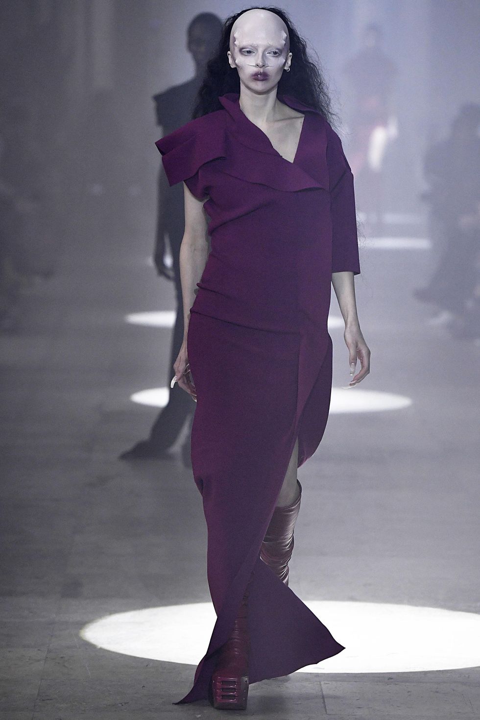 The Greatest Alien-Inspired Moments in Fashion History - PAPER Magazine