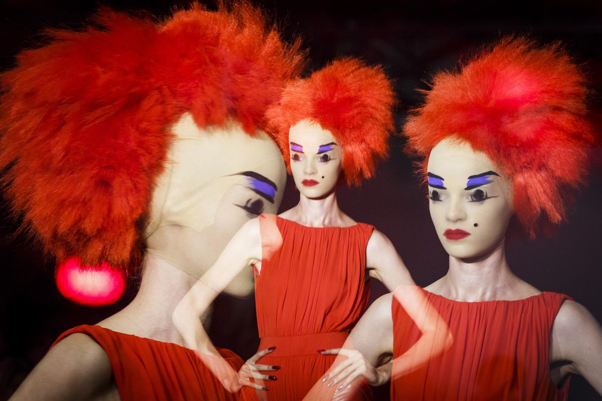 Gareth Pugh Spring 2016 Runway - PAPER Magazine
