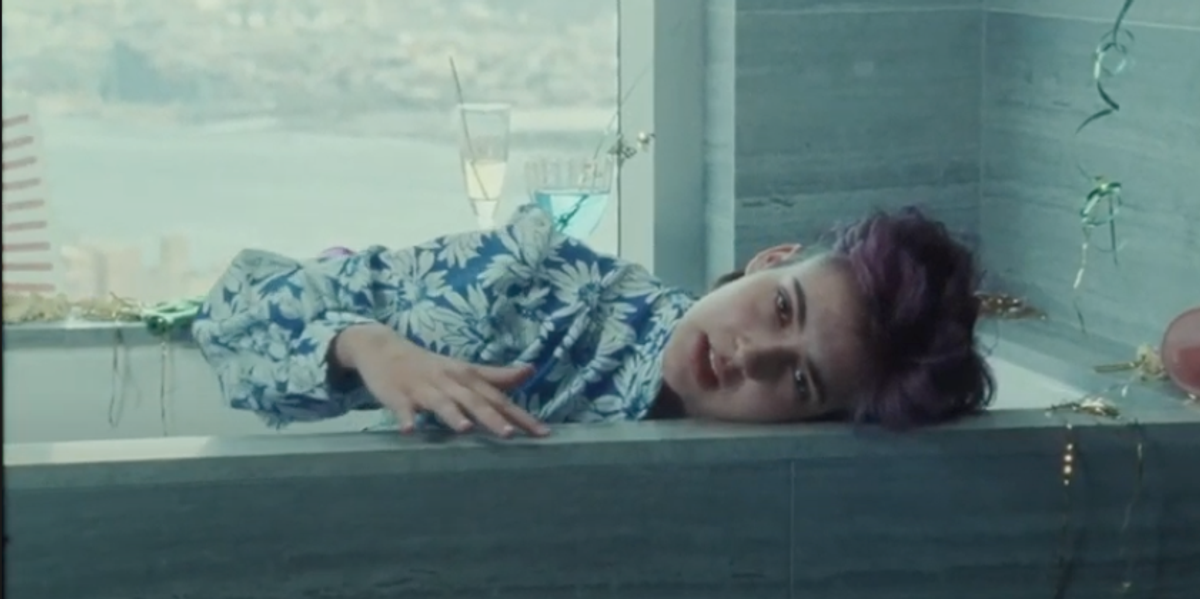 Premiere: Watch Evann McIntosh's Music Video For "JENN!FER AN!STON ...