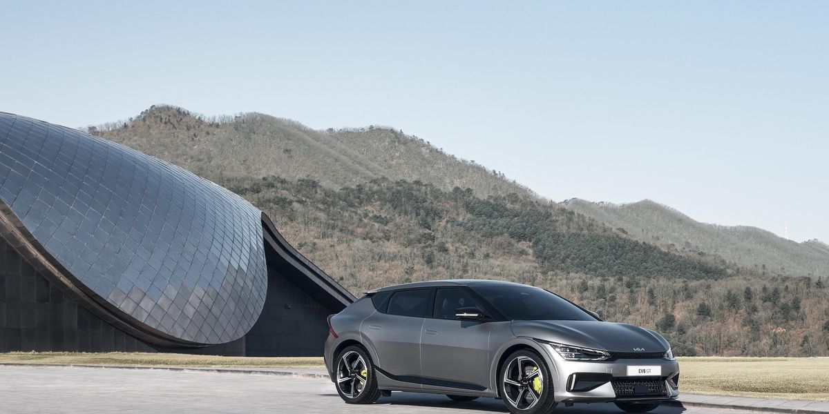 How the Kia EV6 compares on paper to the Tesla Model Y - Gearbrain